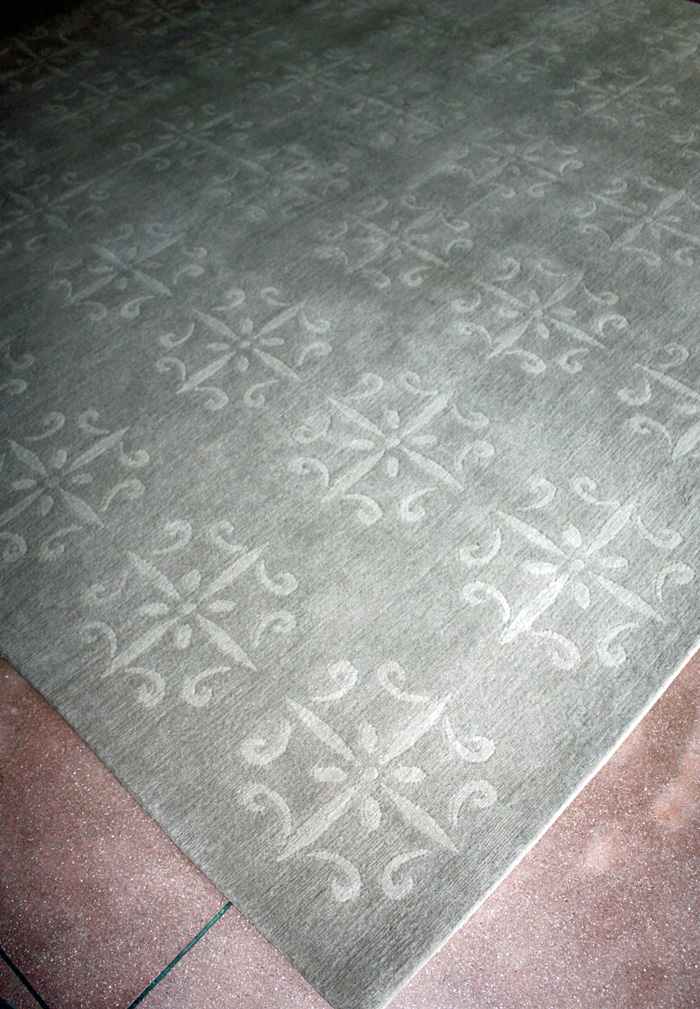 Julie Dasher Rugs - Custom-made designer rugs hand-knotted in Nepal ...